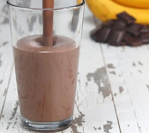 5 Best Muscle Building Smoothies You Should Try - Muscles Magician