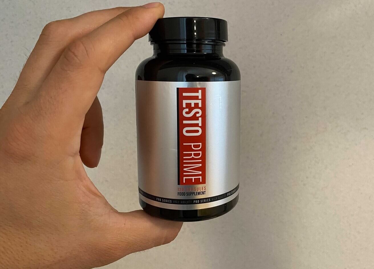 3 Best Supplements to Build Muscle In 50s - Muscles Magician